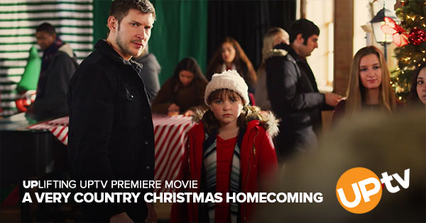 A Very Country Christmas Homecoming - Popping the Paparazzi - UPtv